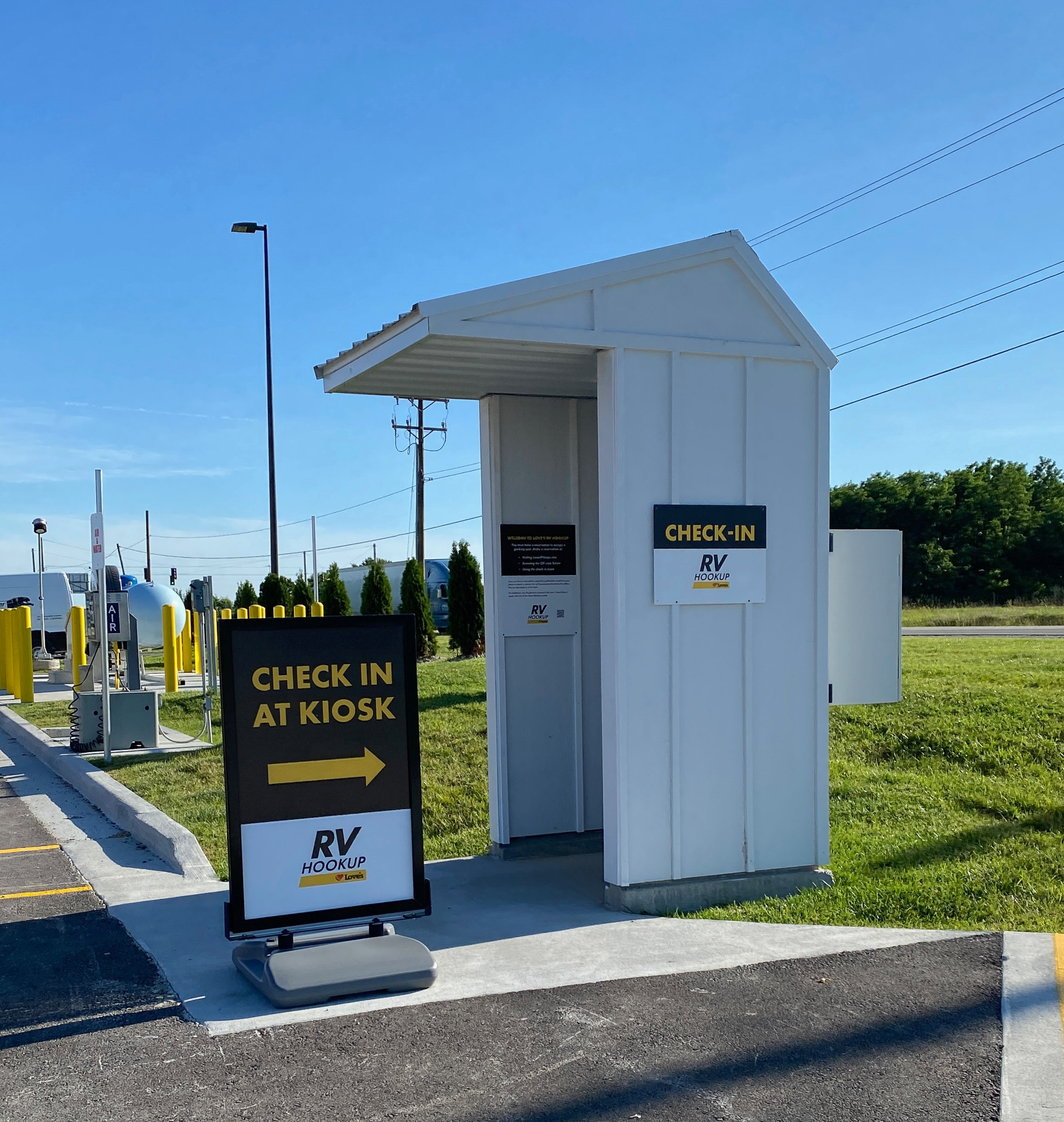 What You Need to Know About Camping at a Love’s Travel Stop With RV ...